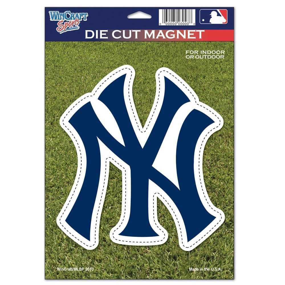 New York Yankees - 7" Die Cut Magnet at Sticker Shoppe